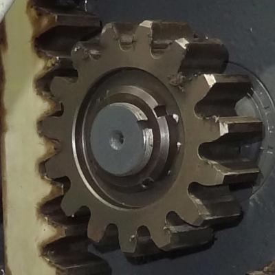 China 40Cr Steel Construction Hoist Drive Pinion Quenching And Nitriding for sale