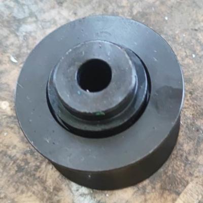 China SC100 SC150 SC200 SC300 SC320 Construction Hoist Guide Rollers Non Eccentric for sale