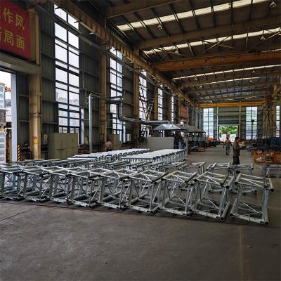 China Extra Long Work Life Construction Site Hoist Designed for Bridges Chimney and High Buildings Providing Vertical Transport Solutions for sale