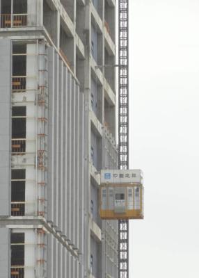 China Reliable Durable Elevator For Construction , SC200BZ Rack And Pinion Lifter for sale