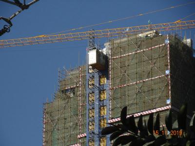 China Low Starting Current Temporary 3 Phase Construction Site Elevator for sale