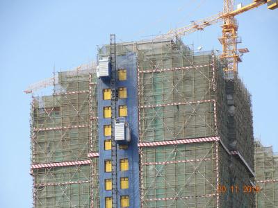 China Variable Frequency Steel Plate Rack & Pinion Passenger Material Hoist for sale