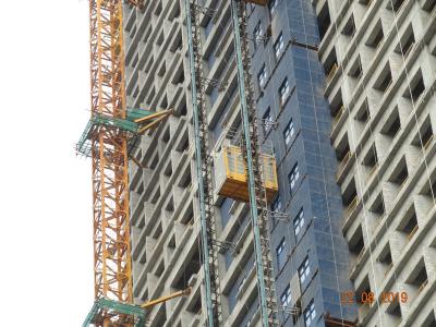 China Automatic Control VFD 3000KG Construction Material Hoist for sale