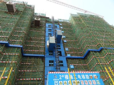 China Passenger and Material Hoist Equipped Deceleration Device made by Robots and Tool Fixtures Ensuring and Safe Material Handling for sale