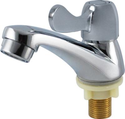 China Modern Ceramic Valve Core Zinc Alloy Single Handle Basin Faucet with Chrome Plated Finish for sale