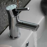 China Wall Mounted Concealed Valve Wash Basin Faucet With Thermostatic Control for sale