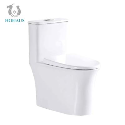 China Inodorous One Piece Western Toilet 660x380x750mm Quick Detach Seat Cover Dual Flush Siphon Jet for sale