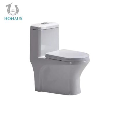 China HAS One Piece Elongated Toilet 650x360x745mm Dual Flush Siphon Floor Mounted Watermark Certified for sale