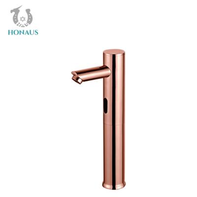 China European Style Intelligent Sensor Basin Faucet Rose Gold Finish Solid Copper 120x155x59mm for sale
