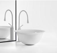 China Modern Ceramic Countertop Basin 410x410mm Art Decor Bathroom Washbasin for Hotel Home for sale