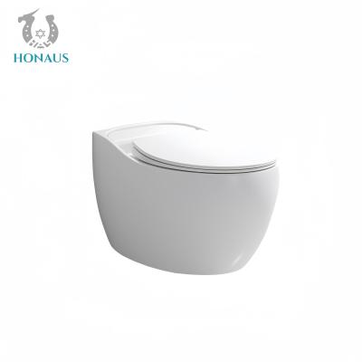 China Egg Shape Wall Hung Toilet Bowl Dual Flush 3/6L 200KGS Load Capacity Modern Apartment for sale