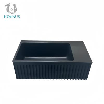 China Modern Wall Hung Ceramic Wash Basin 15L White Black Custom Size for Hotel Apartment for sale