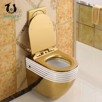 China Luxury Wall Hung Toilet Bowl Golden Electroplated Ceramic Nano Glaze 3/6L Dual Flush 200kg Load for sale