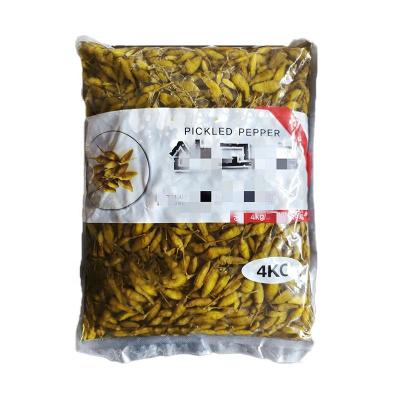 China Exporter Price Organic Vegetable Pickles Crisp Refreshing Green Yellow Fresh Peppers Pickles for sale