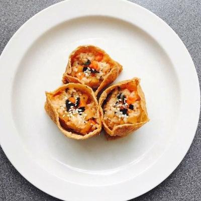 China Wholesale Skin Inari Tofu Pocket Tofu Products Halal Food Frozen Seasoned Inari Tofu Pockets for sale