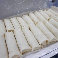 China China Wholesale Vegetarian Pastry Nature Baked Chinese Food Sweets Vegetable Food Frozen Spring Rolls for sale