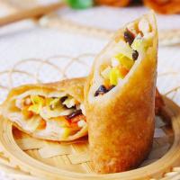 China China Wholesale Vegetarian Pastry Nature Baked Chinese Food Sweets Vegetable Food Frozen Spring Rolls for sale