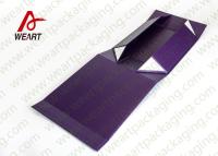 China Recycled Pretty Paper Packaging Box With Handle UV Varnish Suface for sale