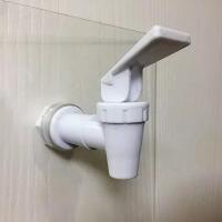 China Sanitary Toilet Pvc Water Faucet Plastic Pvc Garden Hose Spigot for sale