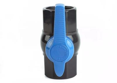 China Octagonal UPVC Plastic Ball Valve 3/4