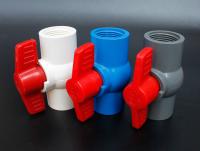 China Anti Corrosion PVC Ball Valve Socket DN15-DN100 Internal Thread for sale