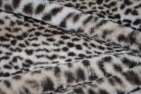 China 435GSM 100%P Leopard Print Fabric Wrinkle Resistant 150CM for sale