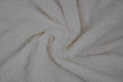 China Plush and Soft, Warm and Nurturing  Shu Fleece Comfortable Cotton Velvet Fabric: for sale