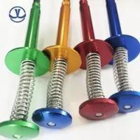 China Flexible 4 Claw Magnetic Pick up Tool with Bright LED Light, Retractable for sale