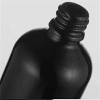China Thickened CE Glass Bottles with Sprayer Leakproof 4 Oz Black Glass Spray Bottles 18mm for sale