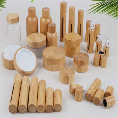 China Bamboo Cosmetic Cream Jar 50g Lightweight Eco Friendly Packaging for Perfume and Cream for sale