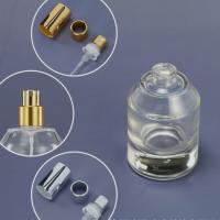 China Lidded Empty Perfume Spray Bottle 30ml 50ml 100ml Crystal Glass OEM for sale