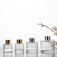 China Thickened Square Reed Diffuser Glass Bottles 100ml 200ml Crystal Glass for sale