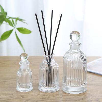 China Reusable Empty Reed Diffuser Glass Bottle 50ml 100ml 200ml Crystal Glass for sale