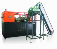 China Linear Stretch Blow Molding Machine 380V  50Hz 3phase 4000–10,000 Bottles/Hour for sale