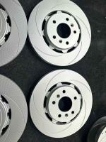 China Mazda 323 Brake Disc Parts 415x40 380x28mm Drilled Brake Disc Rotors For Porsche Cayenne 9YA Panamera 971 2P Floating Replacement OE 9Y0615301AC 9Y0615601D for sale