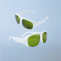 China OD7+ 1064nm Nd YAG Laser Safety Glasses 740-1100nm Protection Polycarbonate Frame for sale