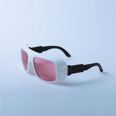 China Alexandrite Polycarbonate Safety Spectacles 740-850nm OD5+ Frame 36 for sale