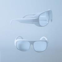 China CO2 Laser Safety Glasses 10600nm High Transmittance 90% OD6+ CE EN207 for sale