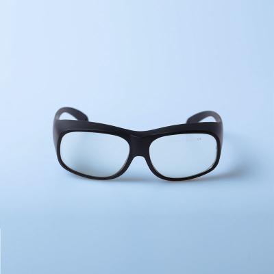 China 2700 - 3000nm OD6+ Laser Protective Goggles With Frame 33 for sale