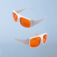 China Laser Safety Glasses OD5+ 200-540nm for Cutting Machine Heating Equipment Skin Beauty for sale