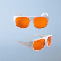 China 200-540nm Laser Tattoo Removal Safety Glasses OD5+ Eye Protection CE Approved for sale