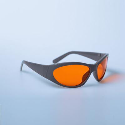 China Green UV Laser Safety Glasses 266nm 515nm OD5 Sport Gray Frame for sale