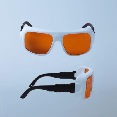 China Laser Protection Glasses 200-540nm 900-1100nm OD6+ OD5+ for 2 Line YAG and KTP Skin Devices for sale