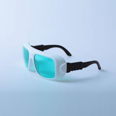 China 600-700nm OD4+ Laser Safety Goggles for Red Light Therapy Machine 635nm 660nm for sale