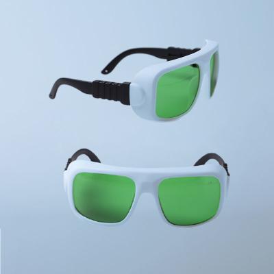 China 808nm 980nm OD2 Red Laser Safety Glasses for Diodes Lasers 35% Transmittance for sale