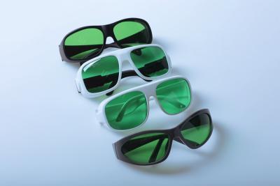 China Polycarbonate 635nm Red Laser Safety Goggles OD3+ for 905nm 980nm Diodes for sale
