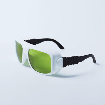 China Laser Safety Glasses OD7+ 60% VLT for 808nm 980nm 1064nm Nd Yag Diode Laser for sale