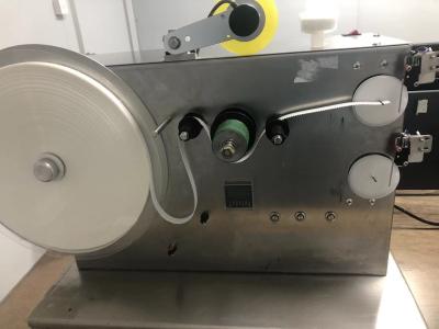 China Stainless Steel Automatic Tape Winding Machine 900-1200pcs/hr 50Hz for sale