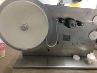 China Pneumatic Tape Winding Machine 900-1200pcs/hr HME Filter Paper Automatic Cutting for sale