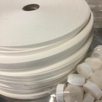 China Customizable HME Filter Paper Medical Grade 90g/m2 20 Micron 99.999% Filtration for sale